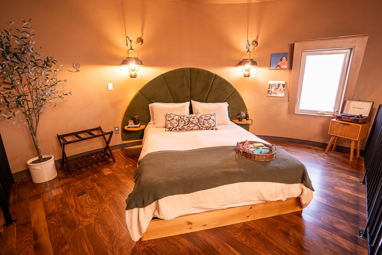 Idaho Flower Pot - The Newest Unique Airbnb in Idaho : Visit Southern Idaho